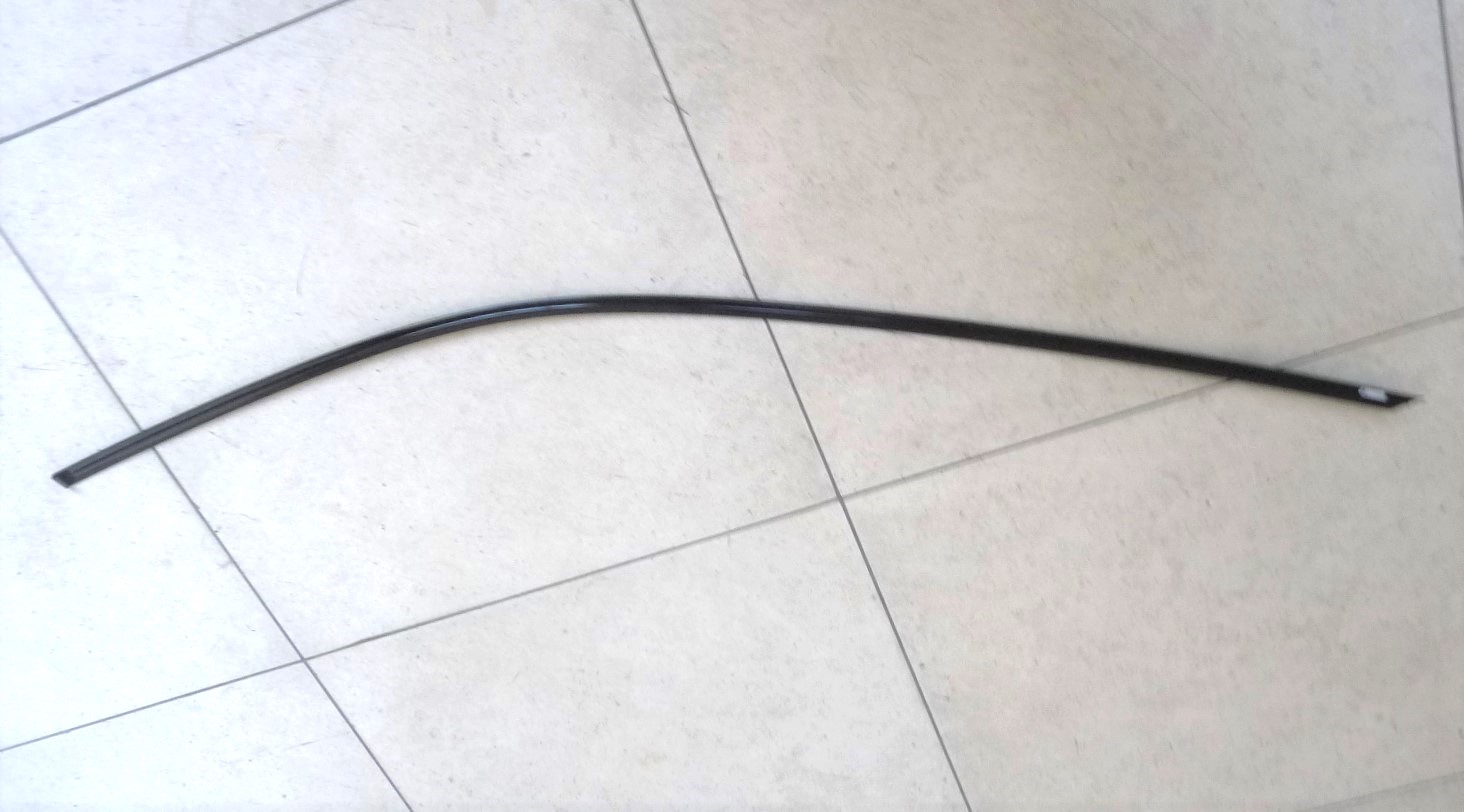 18-19 Rolls-Royce Cullinan Front Left Door Window Frame Cover ...