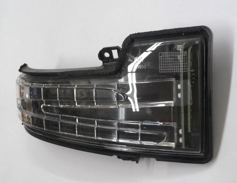 2013-2019 Mercedes Benz W166 X166 Right LED Wing Mirror Light ...