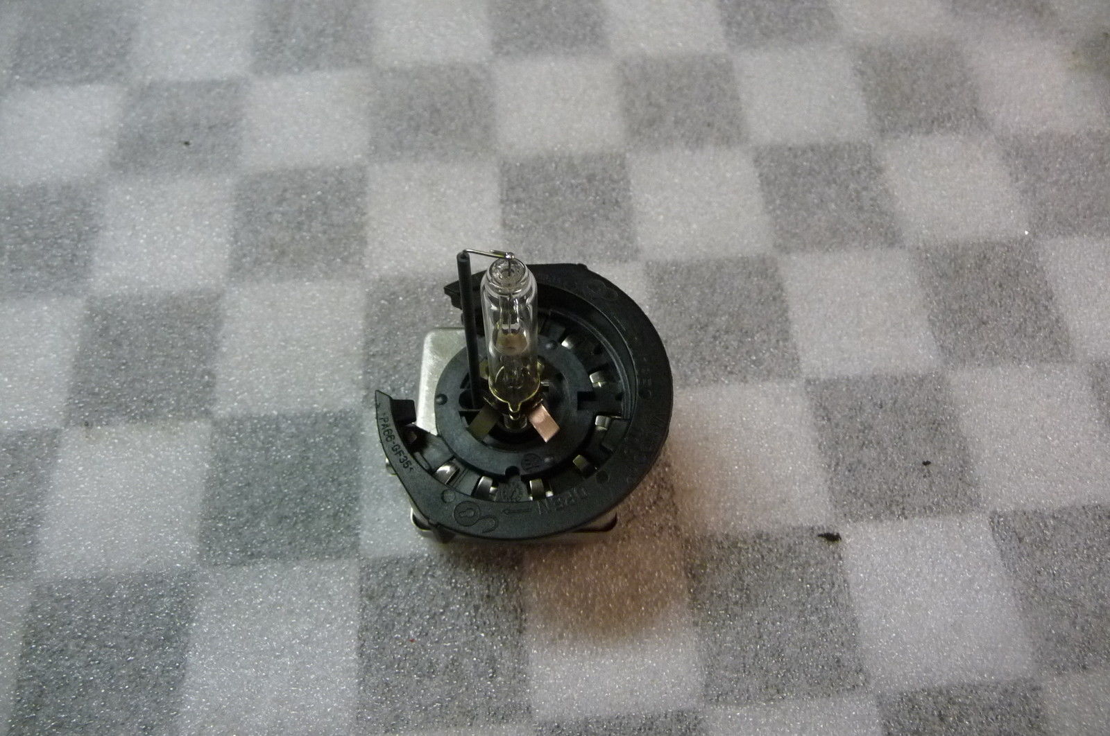 OSRAM XENARC 66340 Xenon Headlight Bulb Lamp HID 35W OEM OE | LA Global ...