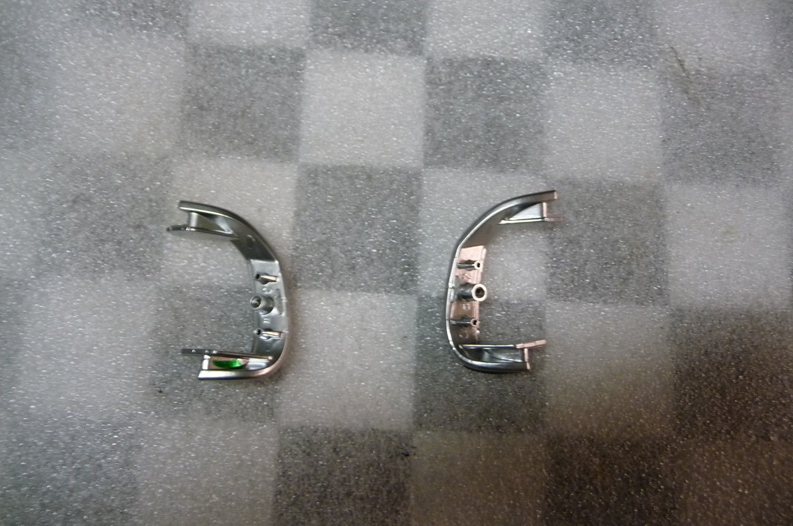 Mercedes Benz E Class Steering Wheel Ornamental Mouldings A 2128680008 ...