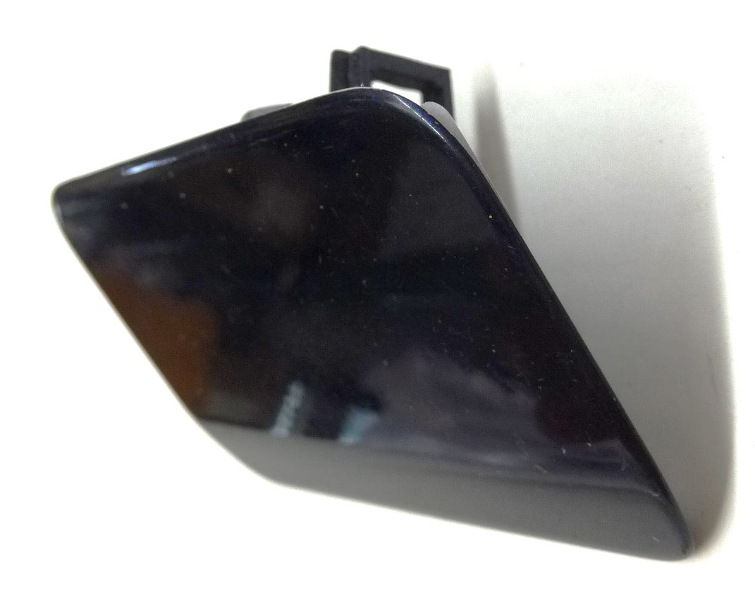 14-16 Maserati Granturismo Front Bumper Headlight Washer Cover LH ...