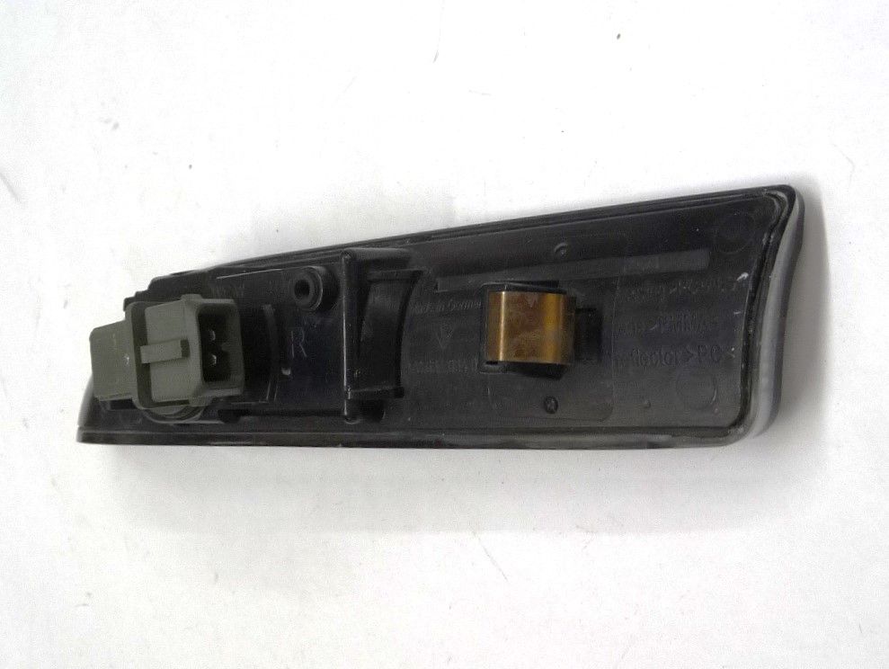 2014-2016 Porsche Panamera Front Right Side Marker Light 97063103402 ...