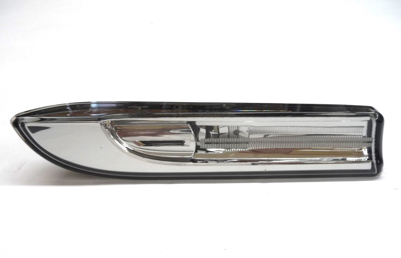 2014-2016 Porsche Panamera Front Right Side Marker Light 97063103402 ...