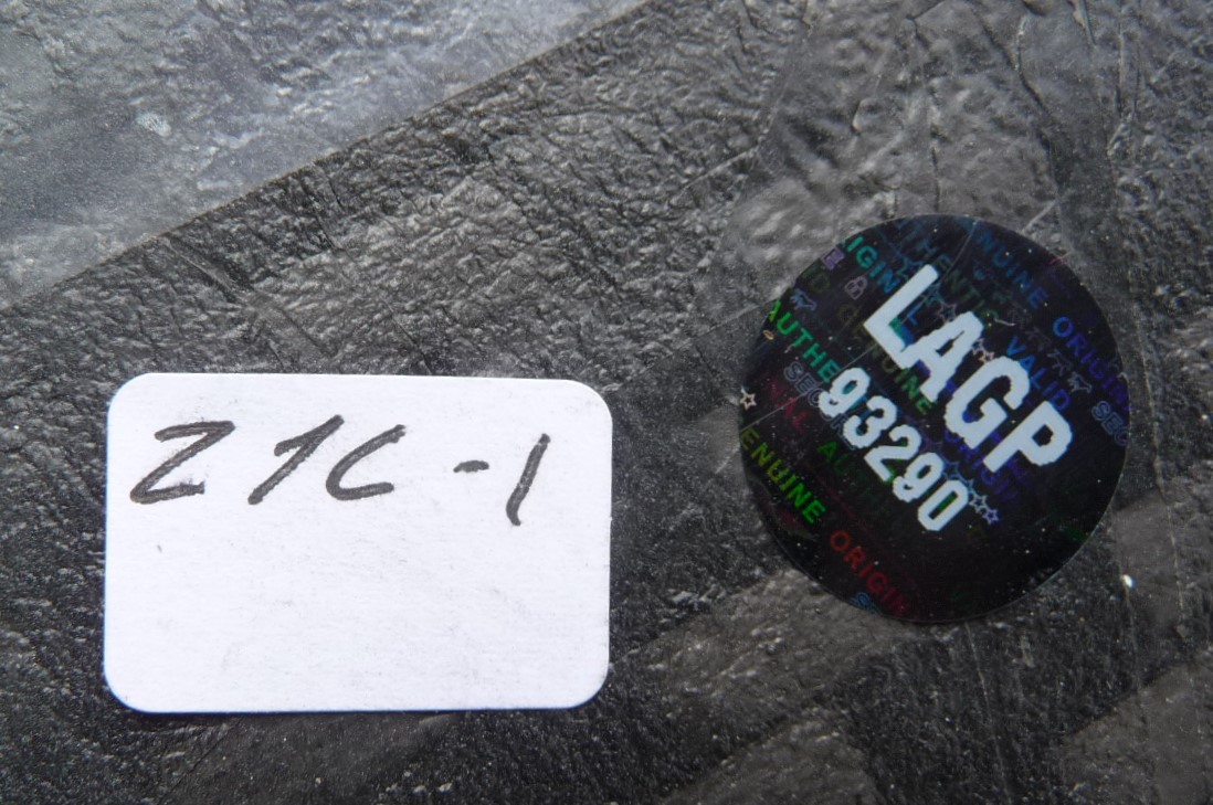 16-17 McLaren 675LT Front Bumper Righ side Panel Cover Carbon Fiber ...