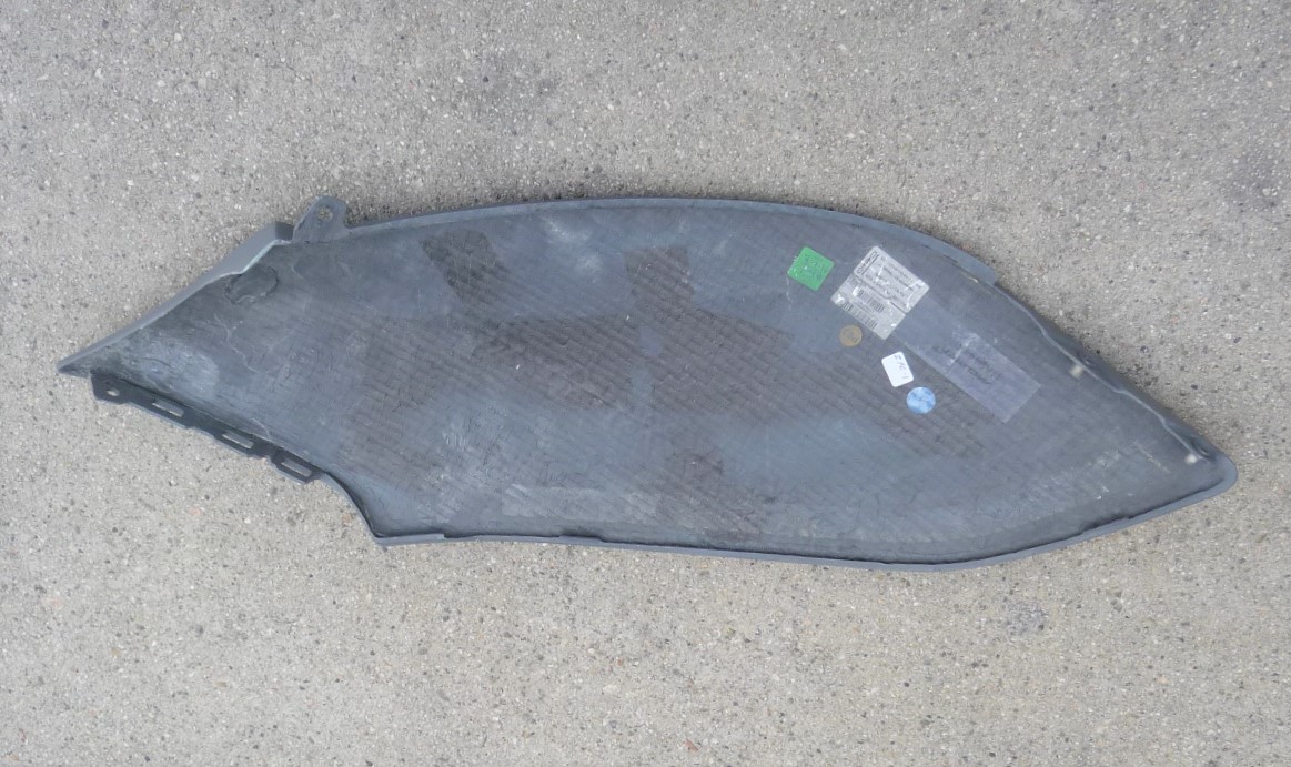 16-17 McLaren 675LT Front Bumper Righ side Panel Cover Carbon Fiber ...