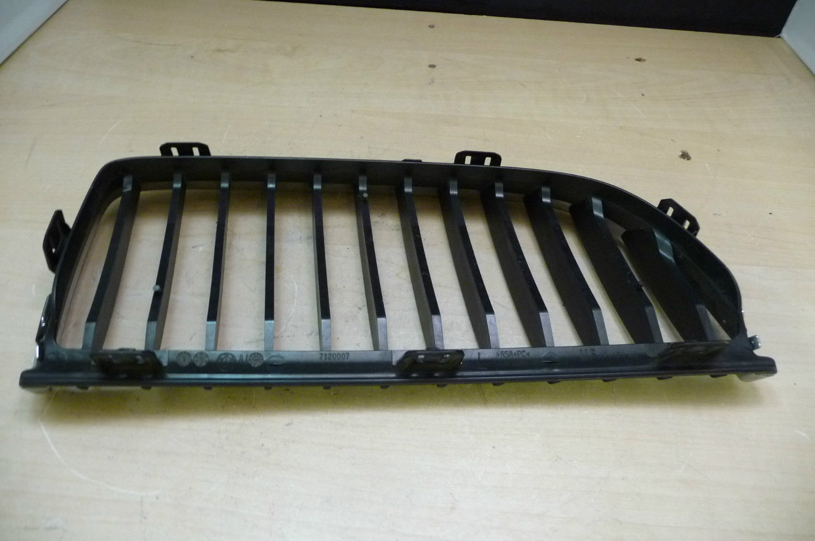 BMW E90 E91 Kidney Grille Left LH Driver Side Chrome and Black ...