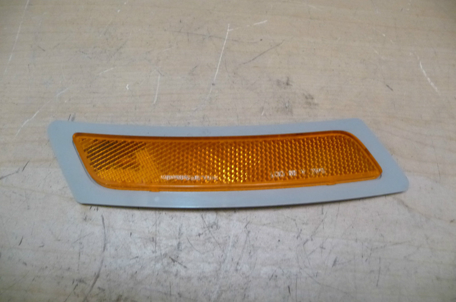 BMW 5 6 Series Driver Left Side Reflector Side Marker 63147203265 OEM ...