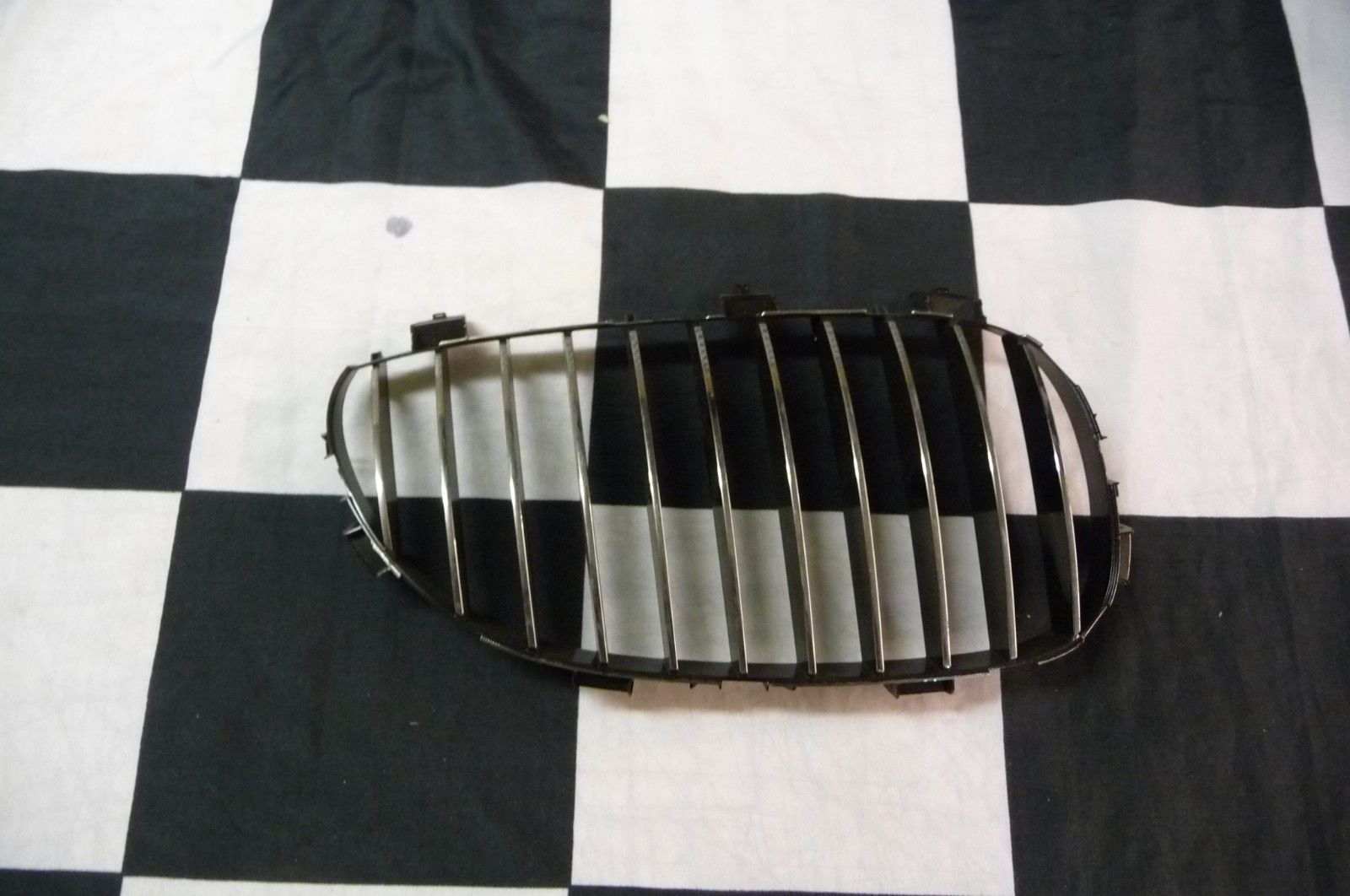 BMW 5 Series E60 Right RH Grille Grill without Chrome Frame 51137027062 ...