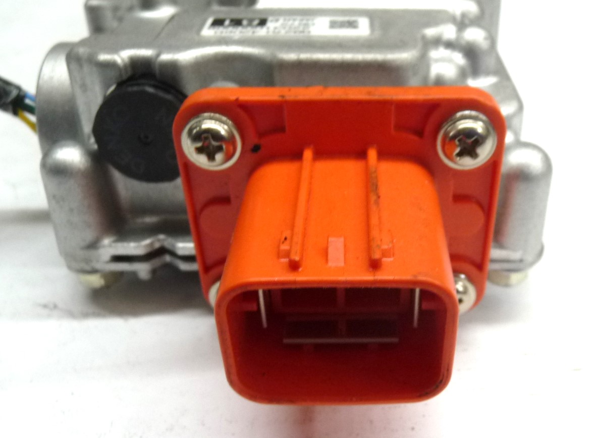 2021-2022 Toyota RAV4 Prime Hybrid Voltage AC/DC Converter G9270-42060 ...