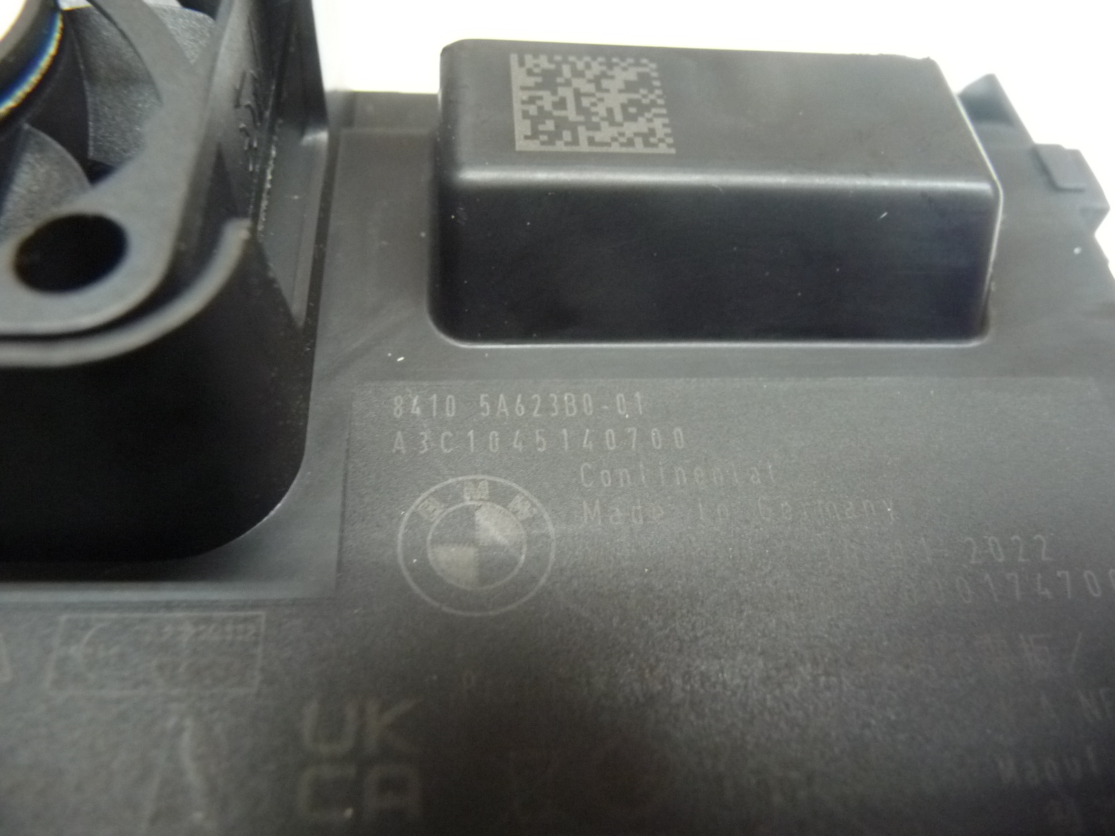 2023-2024 BMW 740i 750eX 760iX i7 X1 Storage Tray NFC/WCA 84105A623B0 ...