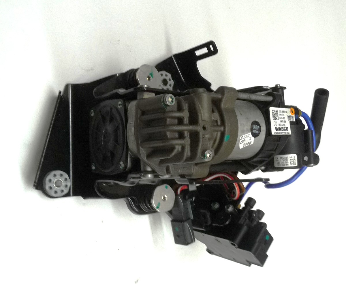 2023-2024 BMW 740i i7 Air Suspension Compressor 37206895101 OEM A1 | LA ...
