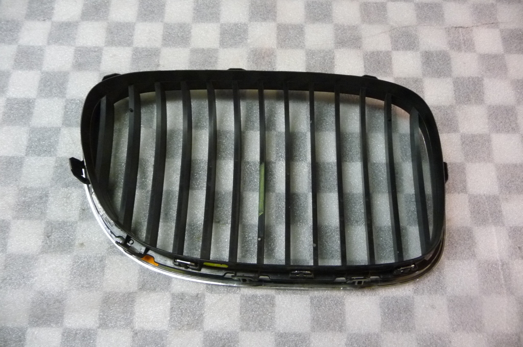 BMW 7 Series Front Left Grill Grille 51117184151 OEM OE | LA Global Parts