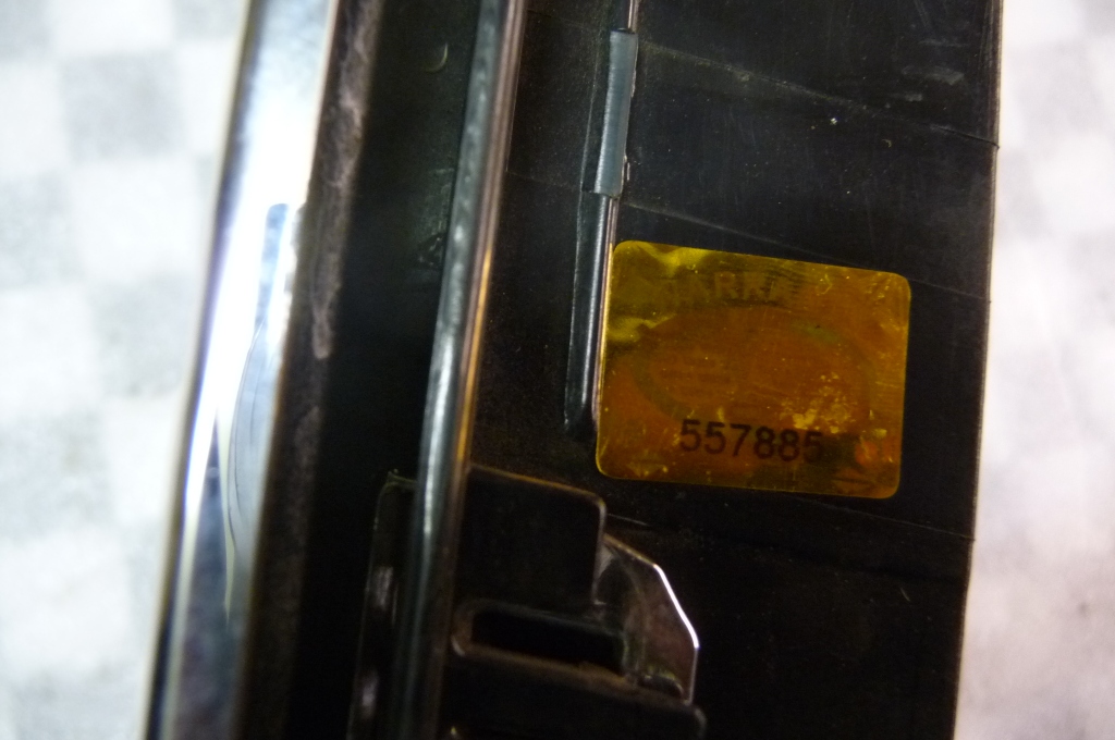 BMW 7 Series Front Left Grill Grille 51117184151 OEM OE | LA Global Parts