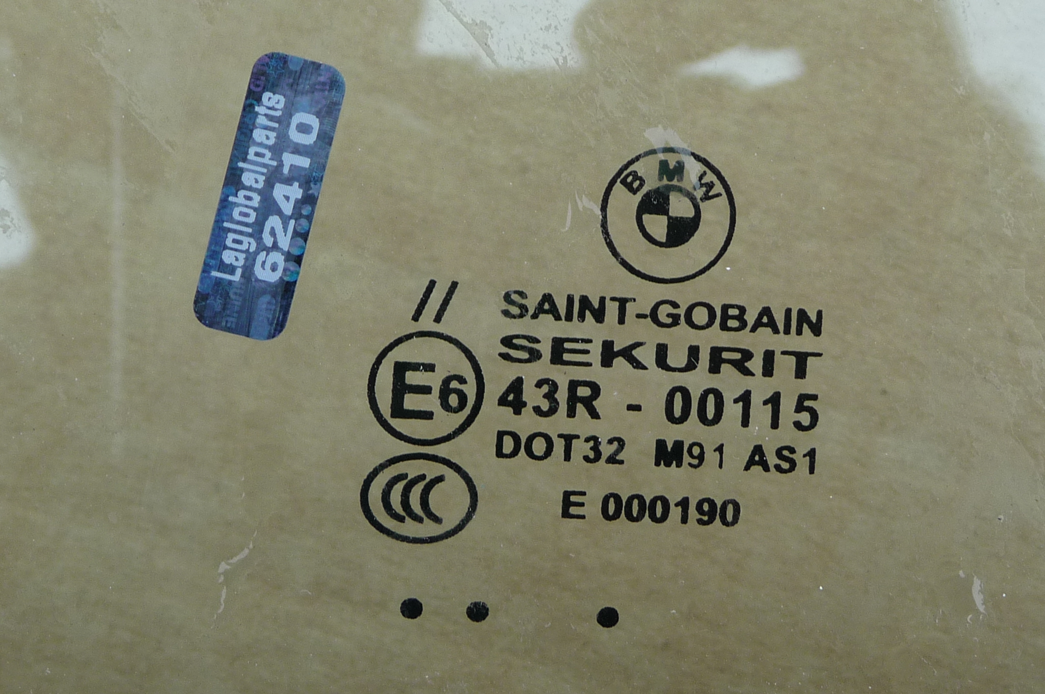 BMW 7 Series F01 F02 Green windshield Glass 51317333843 OEM OE | LA ...