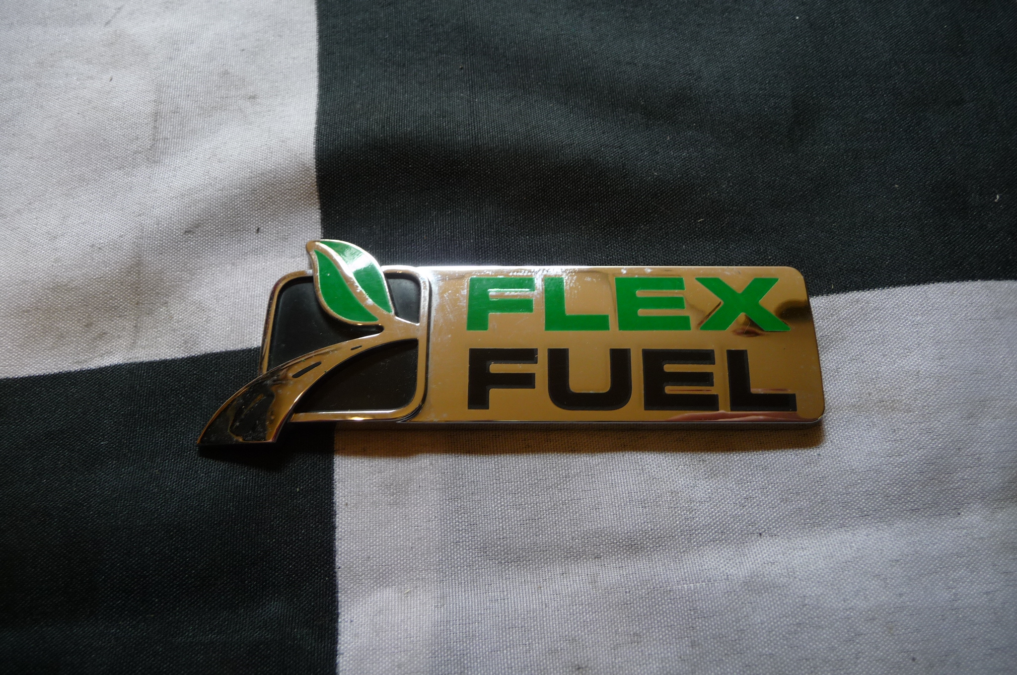 Ford Genuine FLEX FUEL Nameplate Lettering Emblem Badge 8C2Z1642528B ...