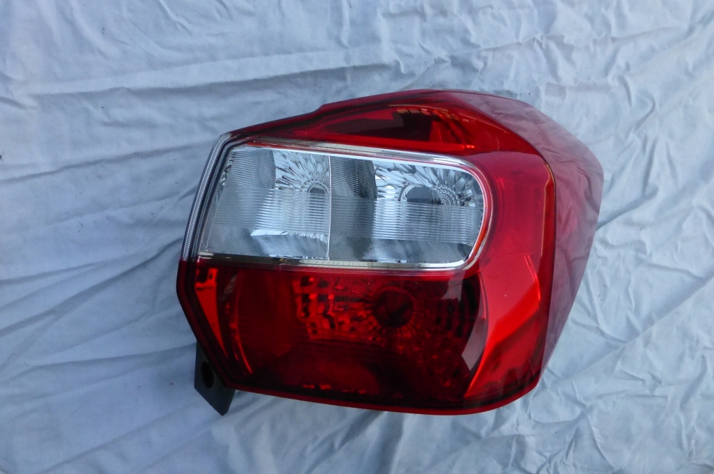 Subaru Rear Right RH Taillight Stop Turn Lamp (repaired) 84201-FJ060 ...