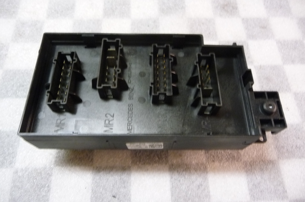 Mercedes Benz Relay Module A 1649820223 OEM OE | LA Global Parts