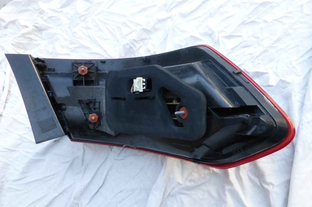 Mercedes Benz E Class Rear Right Taillight Lamp Light A 2129060858 OEM ...