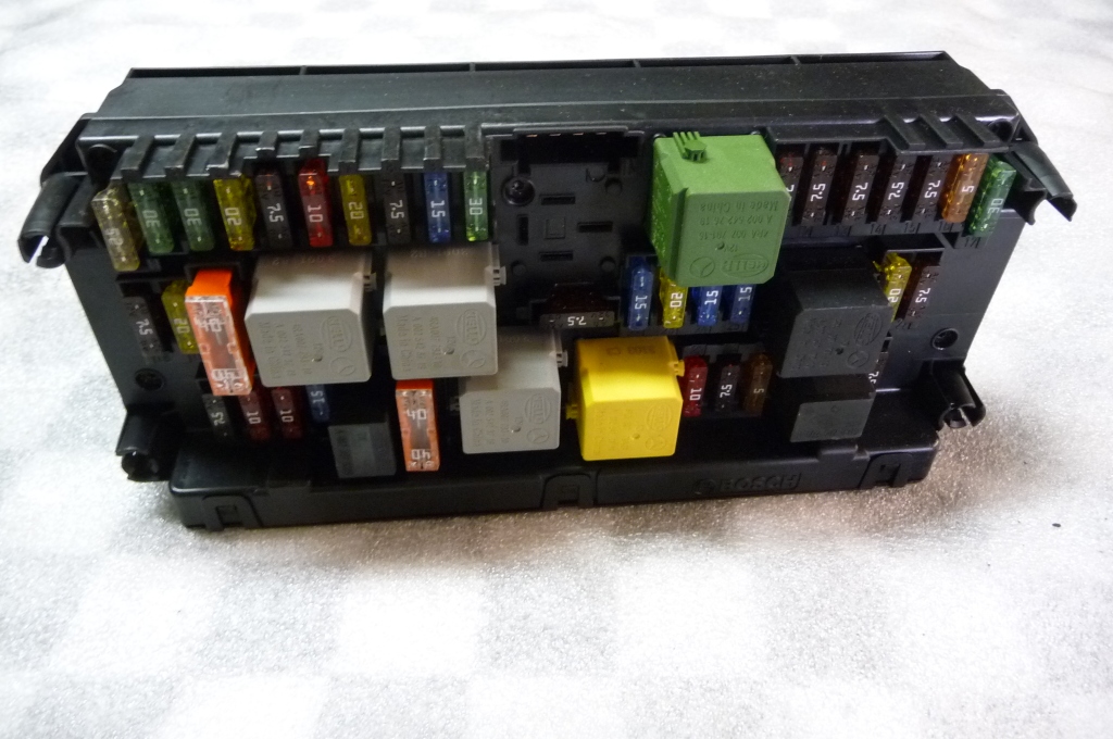 Mercedes Benz E C GL Main Fuse Box BOSCH A 2129006724 OEM OE | LA ...
