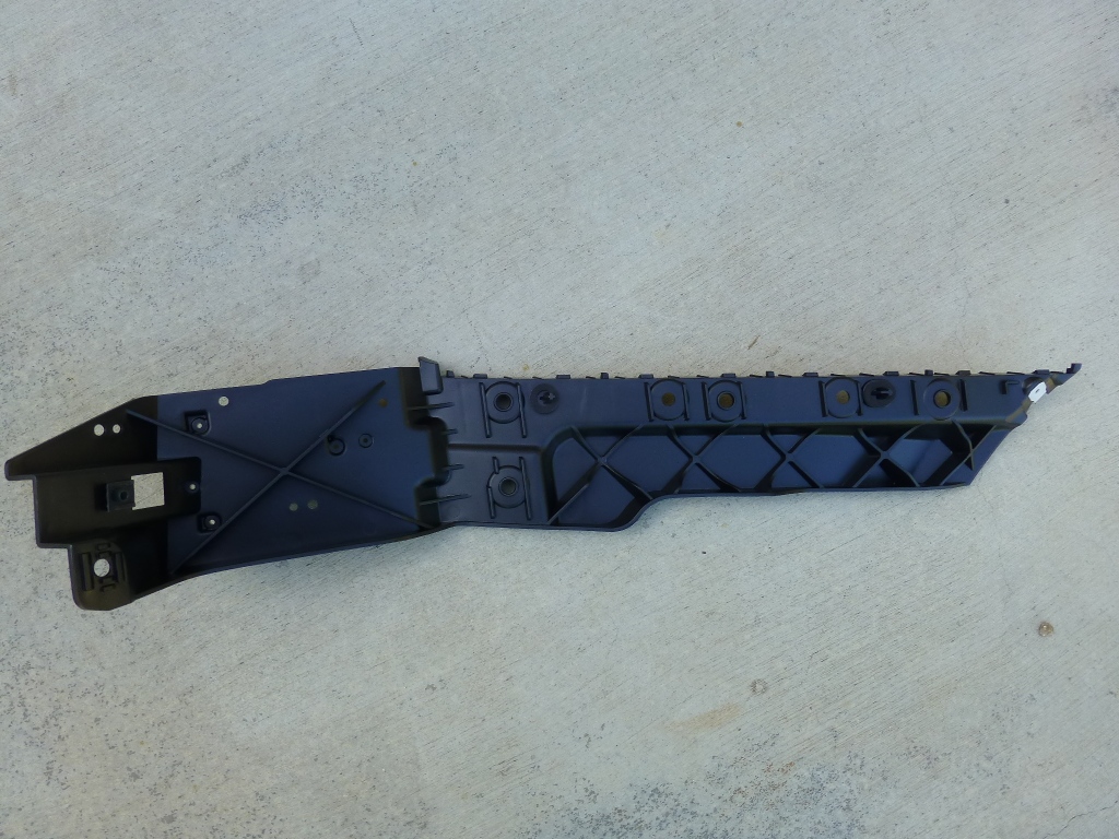 Land Rover Range Rover Bumper Mounting Bracket NEW LR055888 OEM OE | LA ...