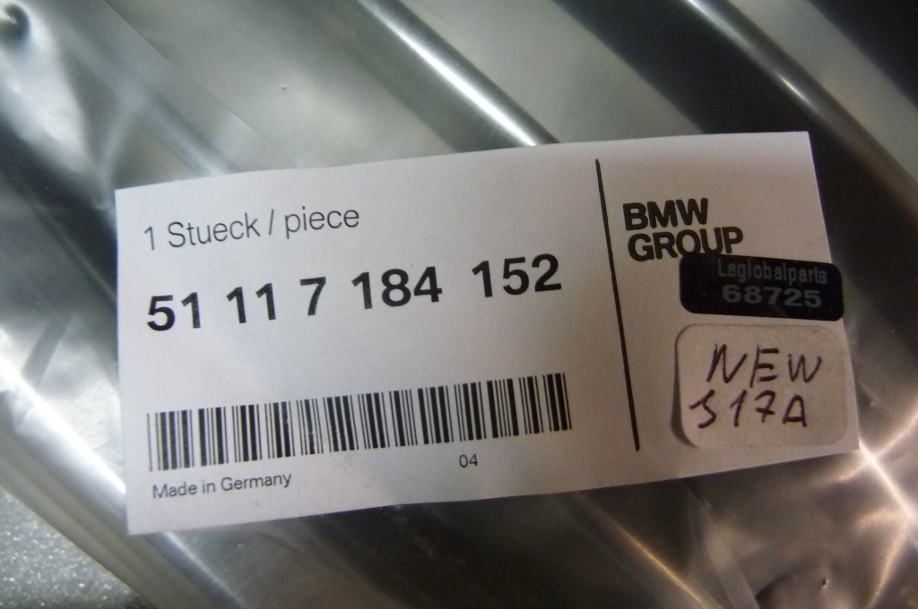 BMW 7 Series Front Right Grill Grille Kidney -NEW- 51117184152 OEM OE ...