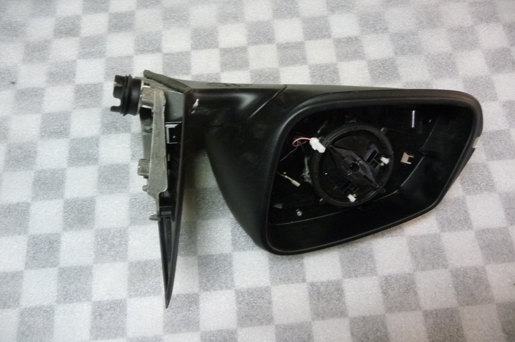 BMW 3 Series Front Left Exterior Outside Rear view Mirror w/o Glass ...