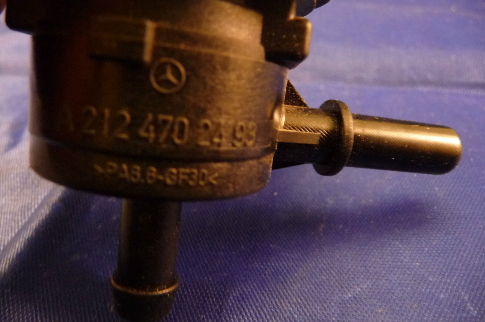 Mercedes Benz Purge Valve 2124702493 OEM OE | LA Global Parts