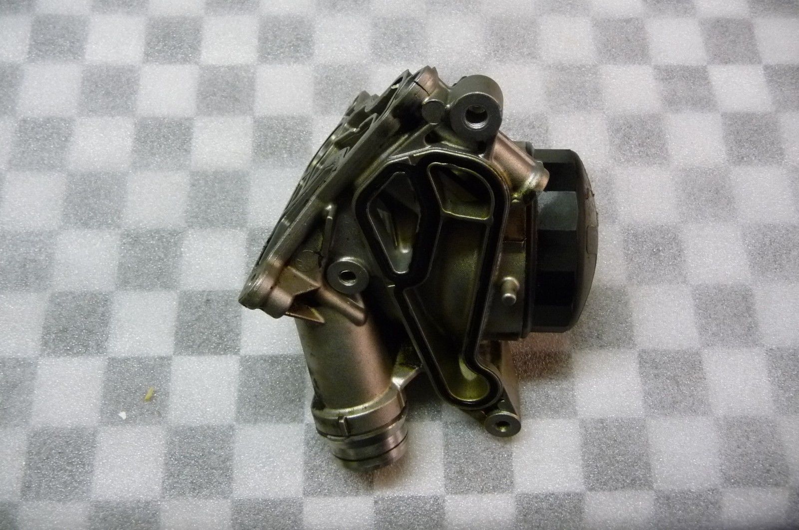 BMW 3 5 Series X1 X3 Z4 Oil Filter Housing Assembly 11427516383 OEM OE ...