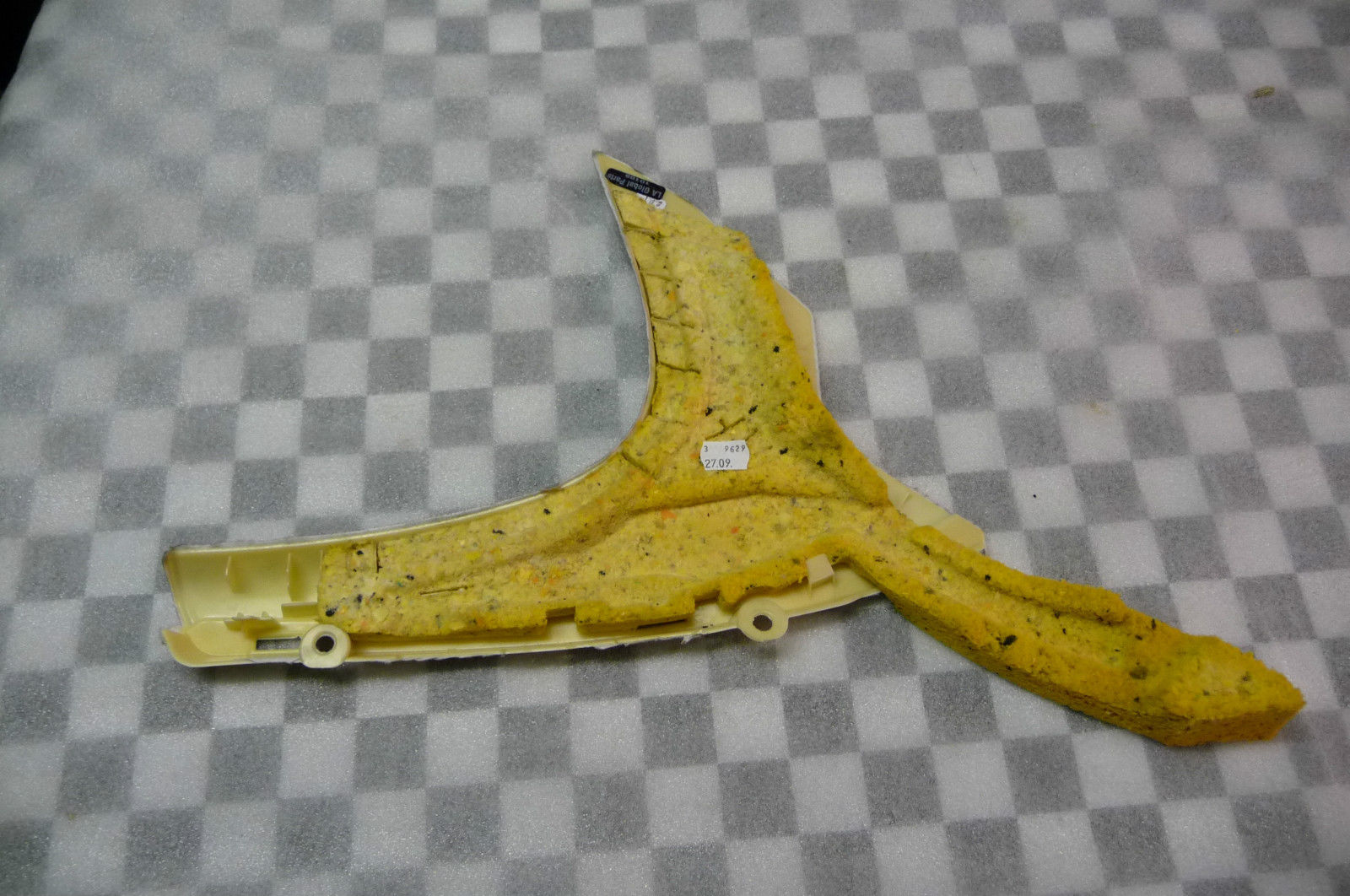 BMW 5 Series Right Upper Pillar C Cover 51437027092 OEM OE | LA Global ...