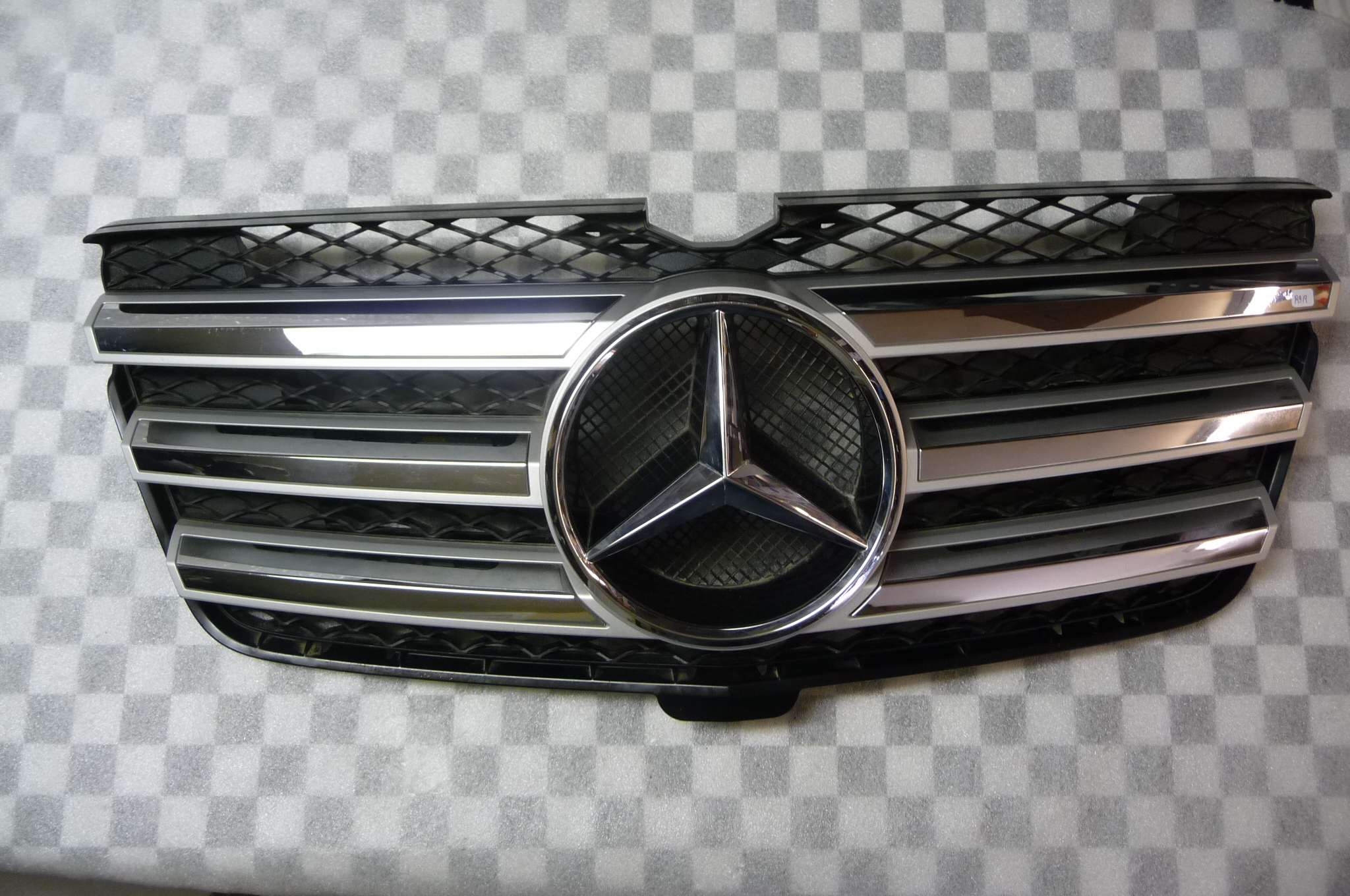 Mercedes Benz X164 GL Class GL550 Front Grille Grill Assembly ...