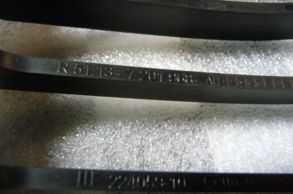 BMW 3 Series Front Right Grill Grille Kidney Chrome 51137201968 OEM OE ...